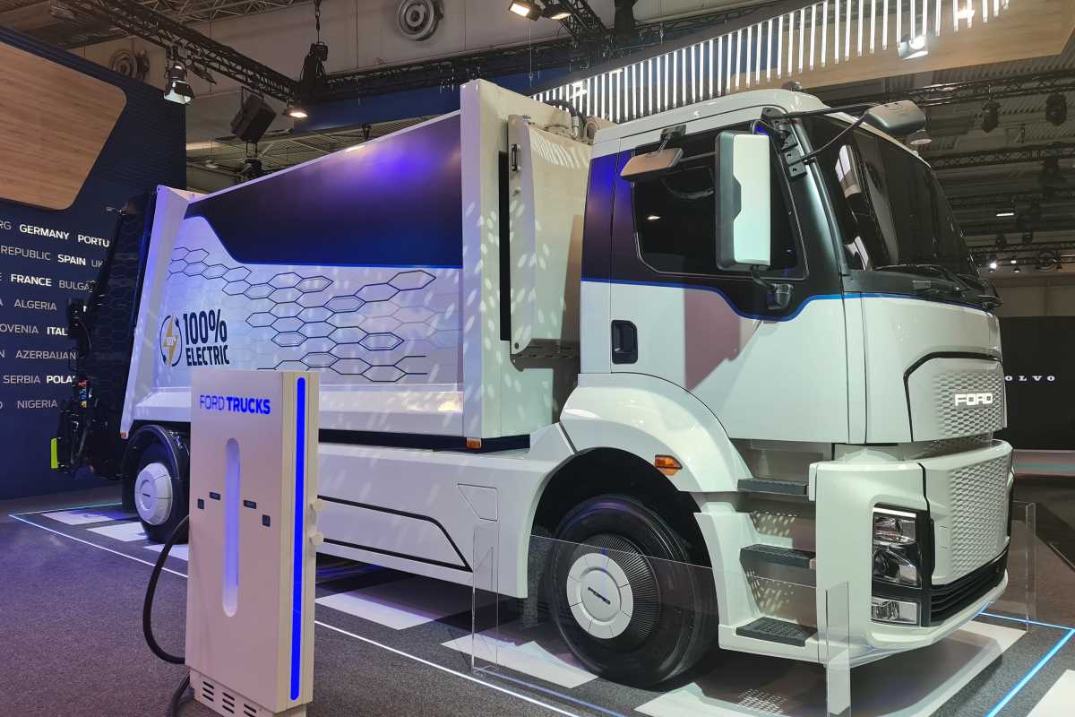 Ford Trucks’ın İlk Elektrikli Kamyonuna Pirelli Lastikler - Ticari ...